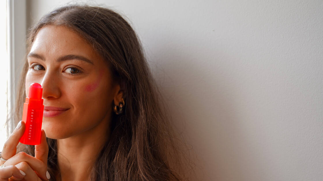 Stick, creme eller pudder? Vi tester forskellen